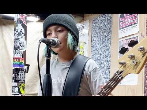 Lincoln Zinzola of Color Killer - "2000 Light Years Away" (Green Day ...