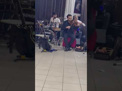 Elshan(klarnet) Kenan(skripka) Sayeddin(udarnik) Taleh(Nagara) Vaska(sintez)