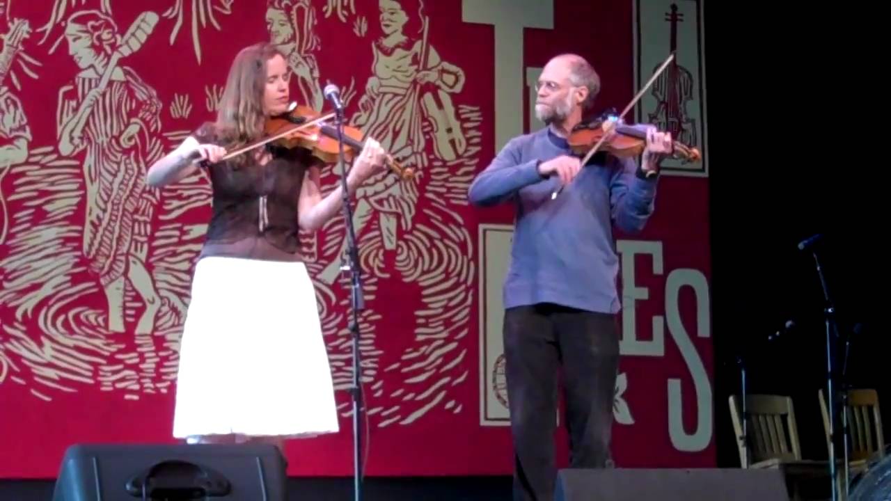 "LIVE" David Kaynor & Betsy Branch at Fiddle Tunes 2010 Part 1 - YouTube