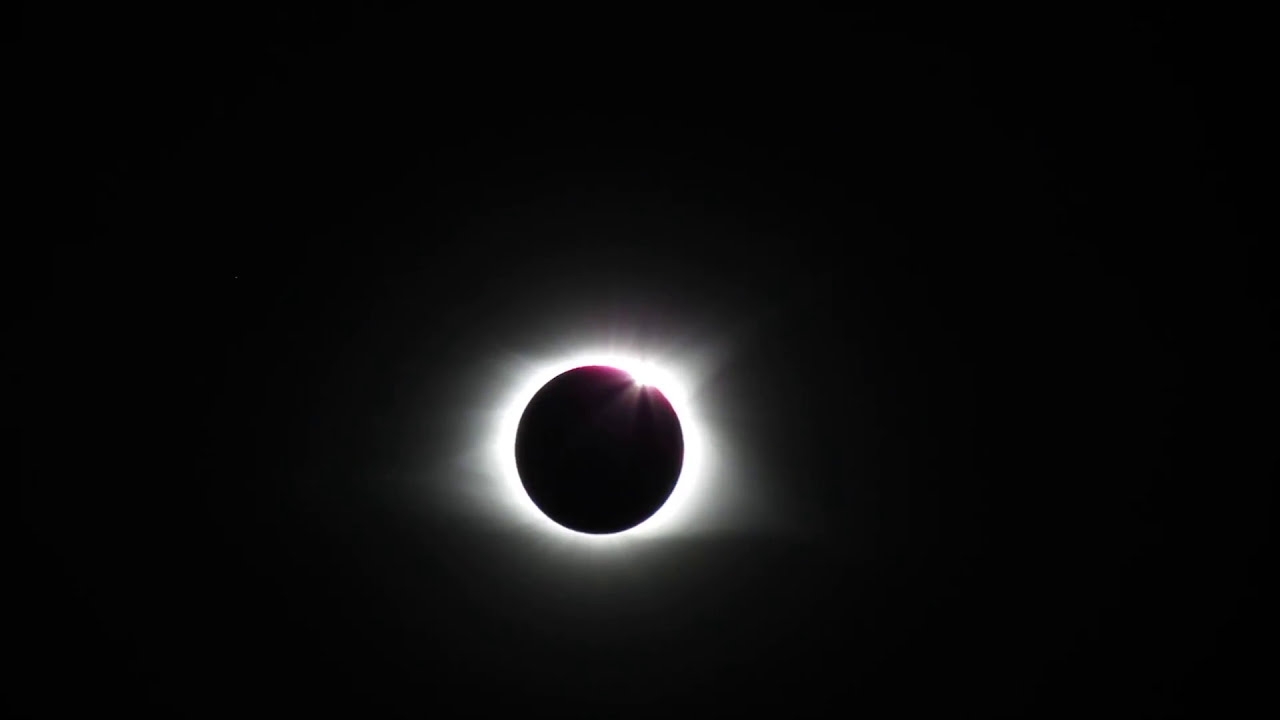 Solar eclipse & multiple crescent suns, August 21, 2017 - YouTube