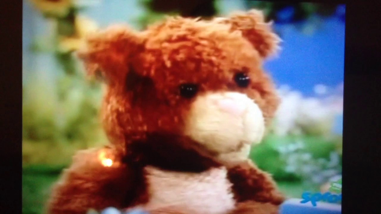 Caillou Presents Puppet Segments Episode 9 - YouTube