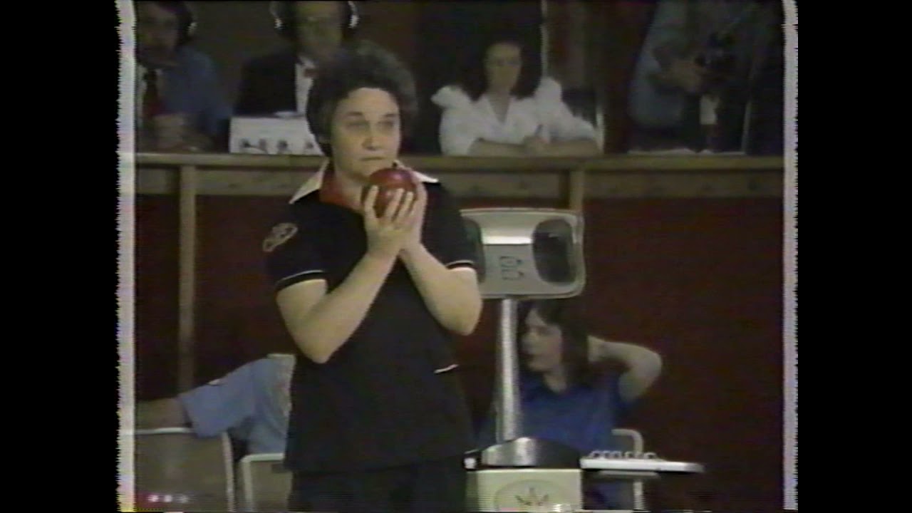 Big Shot Bowling - Diane Rooney/Mike Poulin vs. Carol Downey/Tom ...