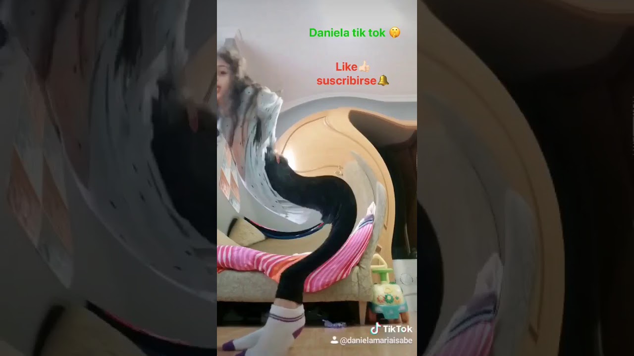 Daniela tik tok 🤫 - YouTube
