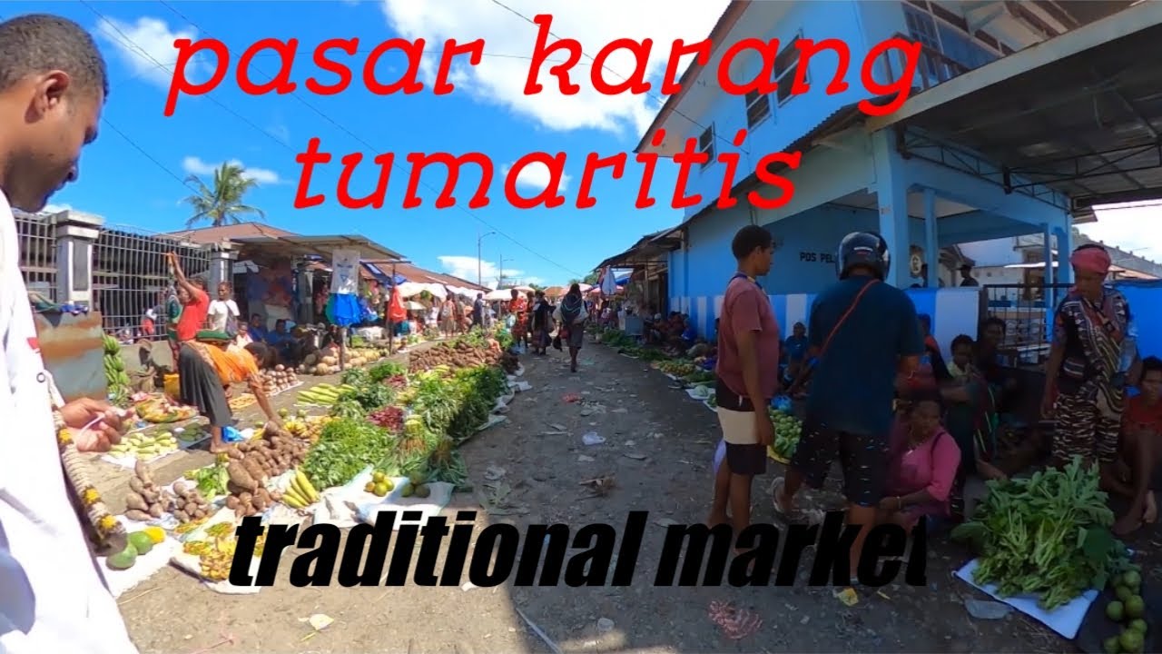 Pasar Tradisional Karang Tumaritis Nabire Papua - YouTube