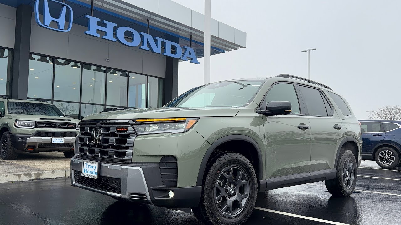 It’s Here! 2026 Honda Pilot Ash Green Metallic Trailsport + 2025 Side ...