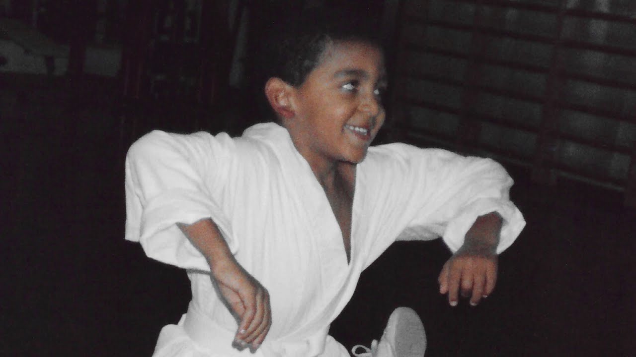 KARATE - Racconto senza esclusione di colpi - YouTube