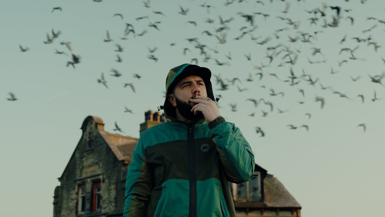 BUMPIN | Lunar C - YouTube