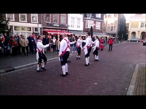 Room for the Cuckolds