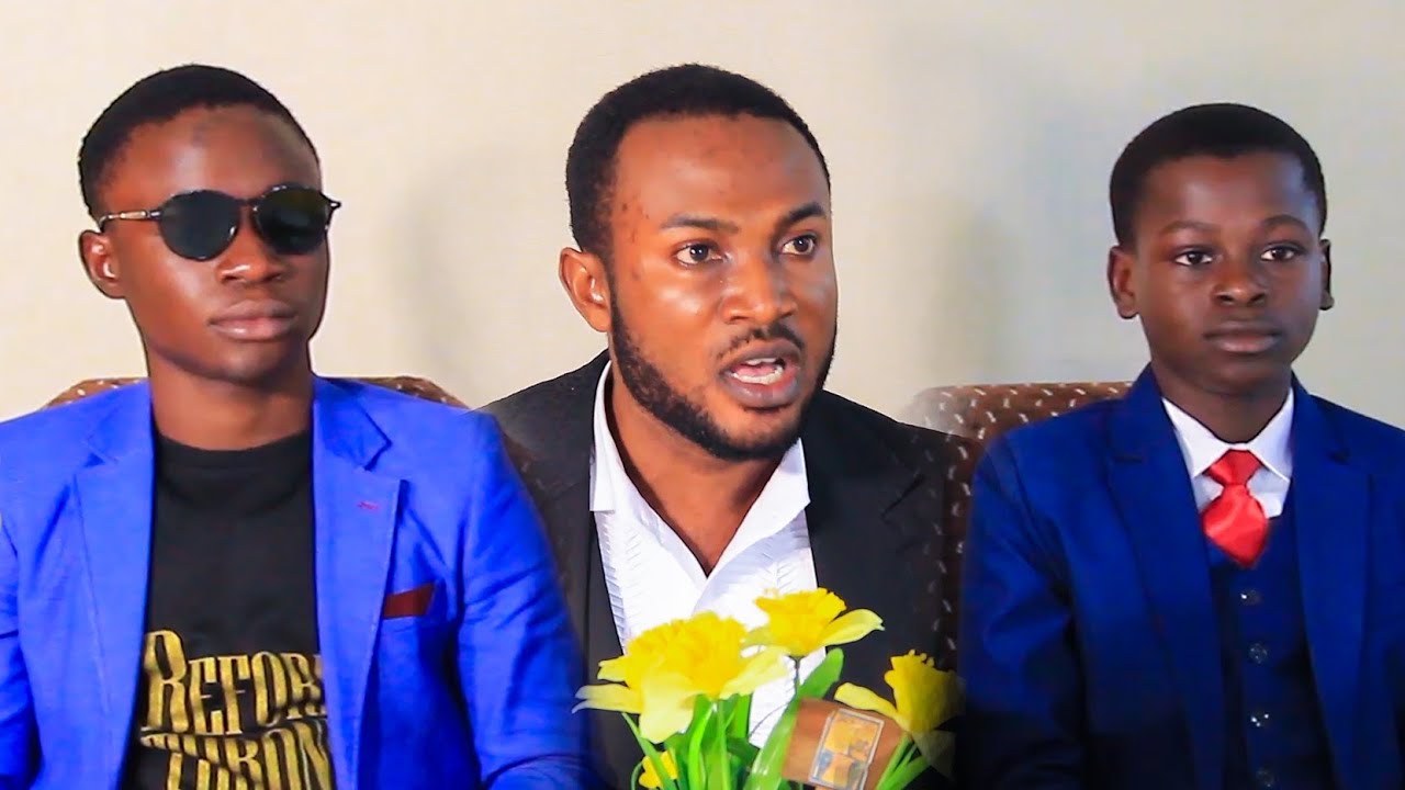 2AJ's Press Conference full video with no editing some bloggers hmmmm ...