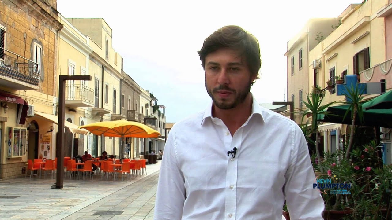 Il-Viċi President tal-YEPP Riccardo Pozzi jitkellem dwar Kevin Plumpton ...