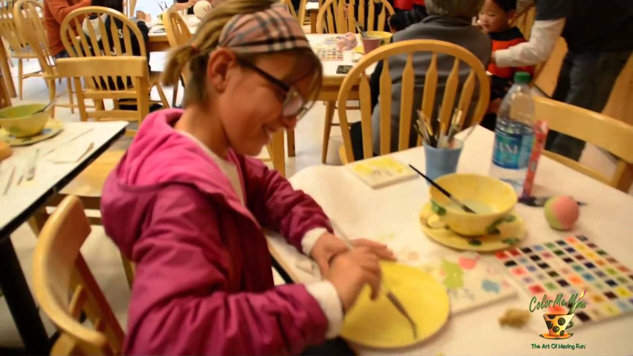 Color Me Mine Christmas - YouTube