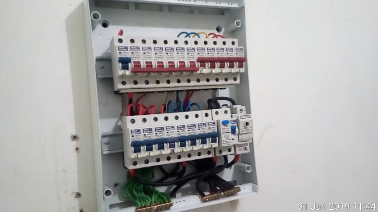 Upgrade DB box 26way. Masalah MCB arus bocur - YouTube