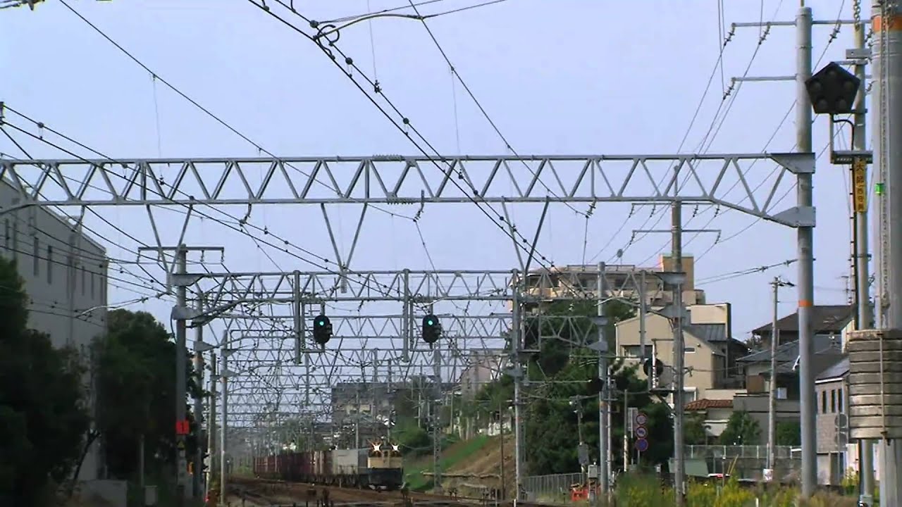 【JR貨物】EF651041牽引72レ夙川カーブ通過 - YouTube