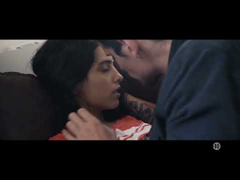 Hafsia Herzi and Jérémie Laheurte Deep Kissing Scene 1 in Tu mérites un amour (You Deserve a Lover)