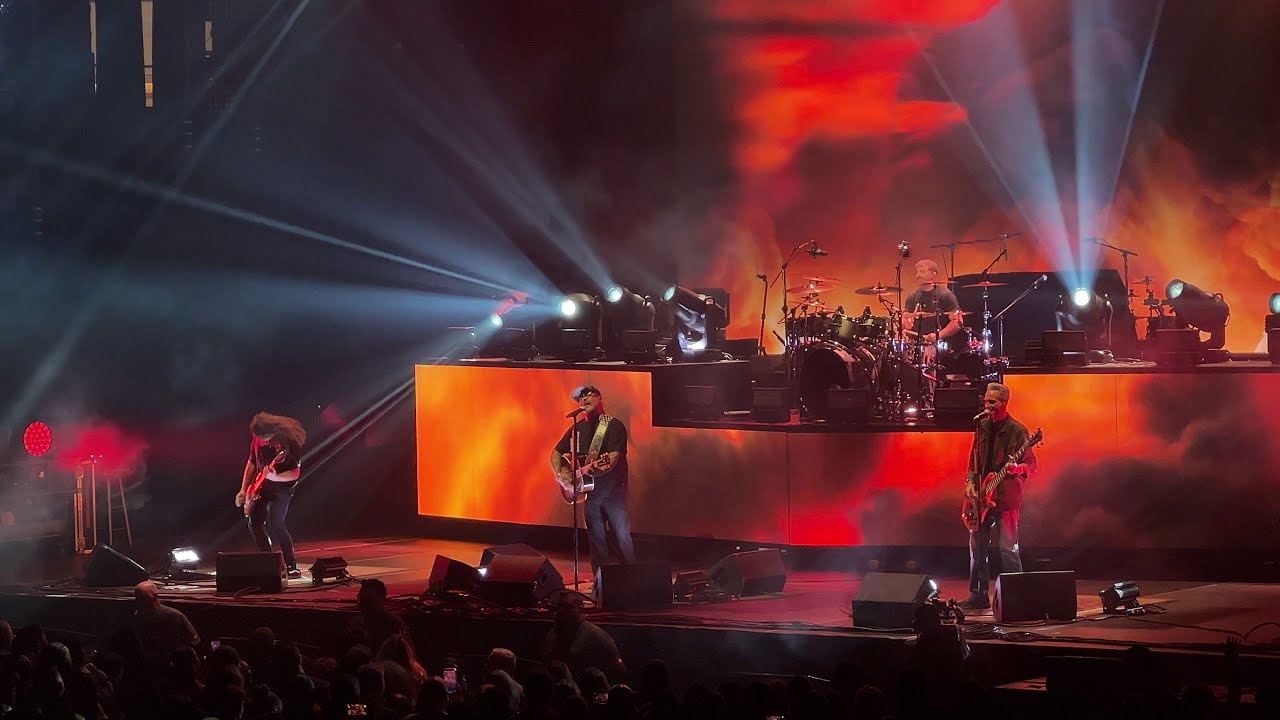 Staind · 2024-10-13 · Honda Center · Anaheim · full live show - YouTube