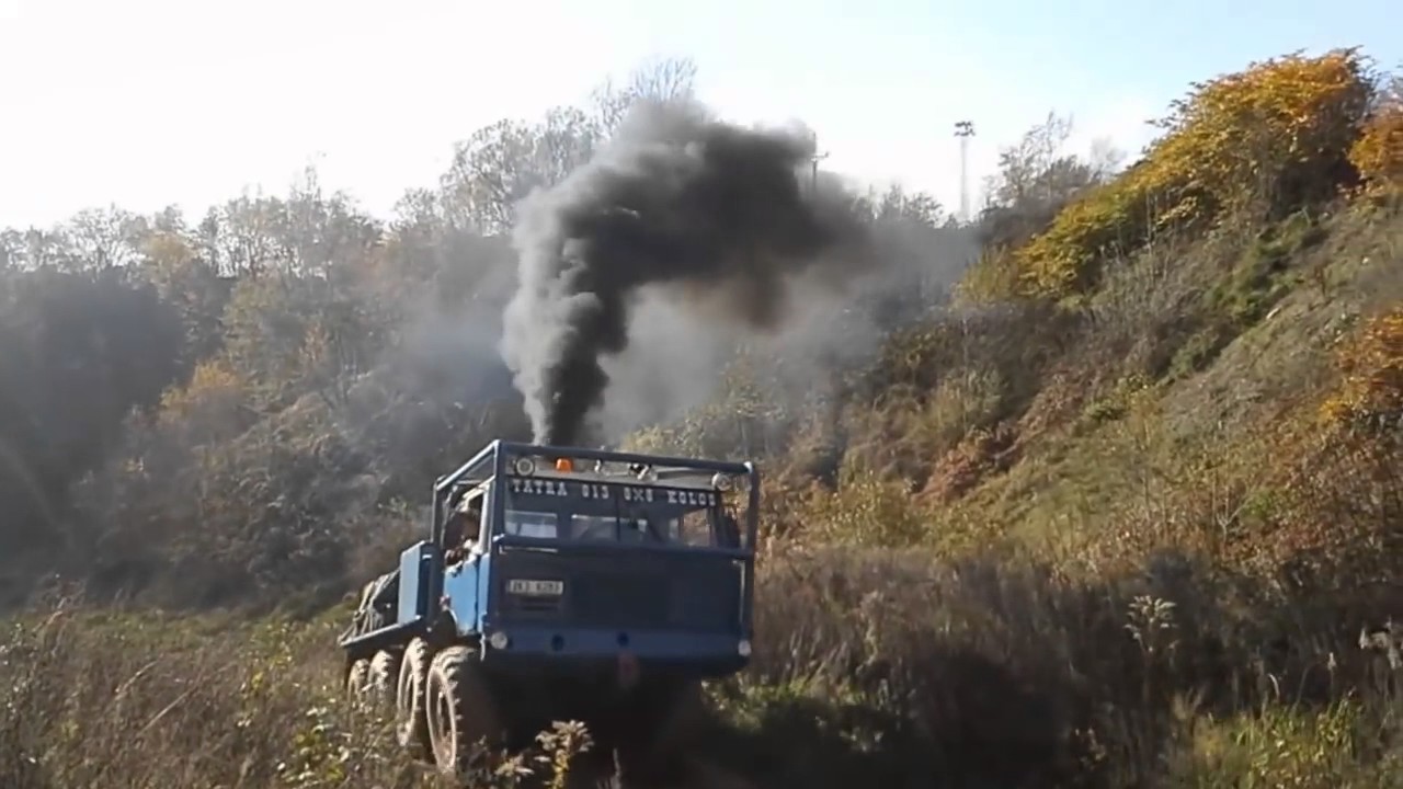Tatra 813 8x8 Kolos Black smoke + Brutall V12 engine sound ever - YouTube