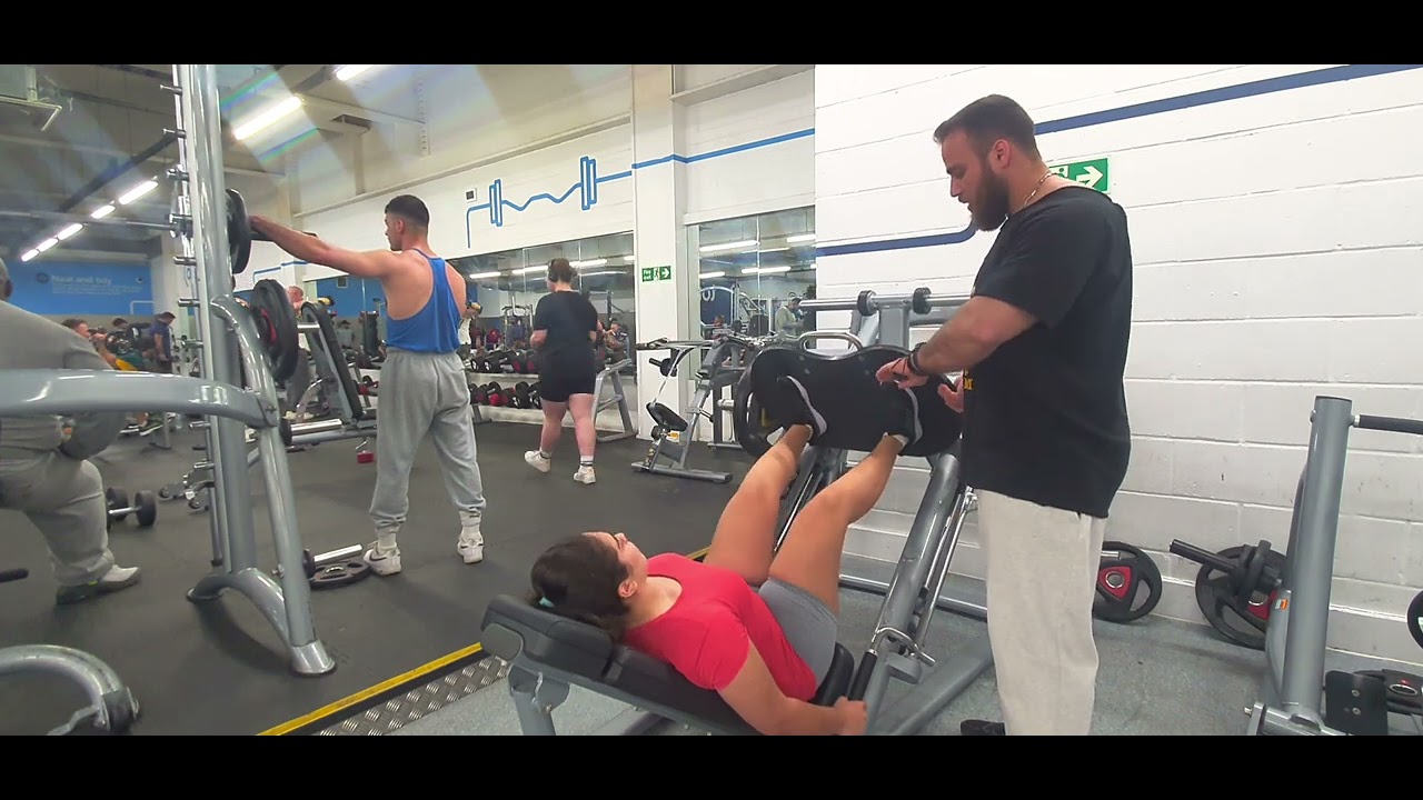 45 Degree Leg Press ( Eccentric concentration) Part 3 - YouTube