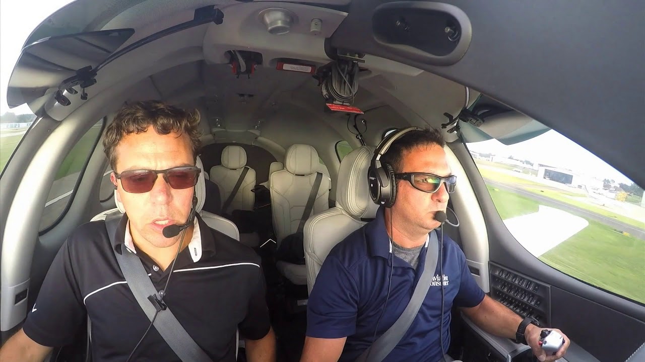 CIRRUS VISION JET: FIRST IMPRESSIONS - YouTube