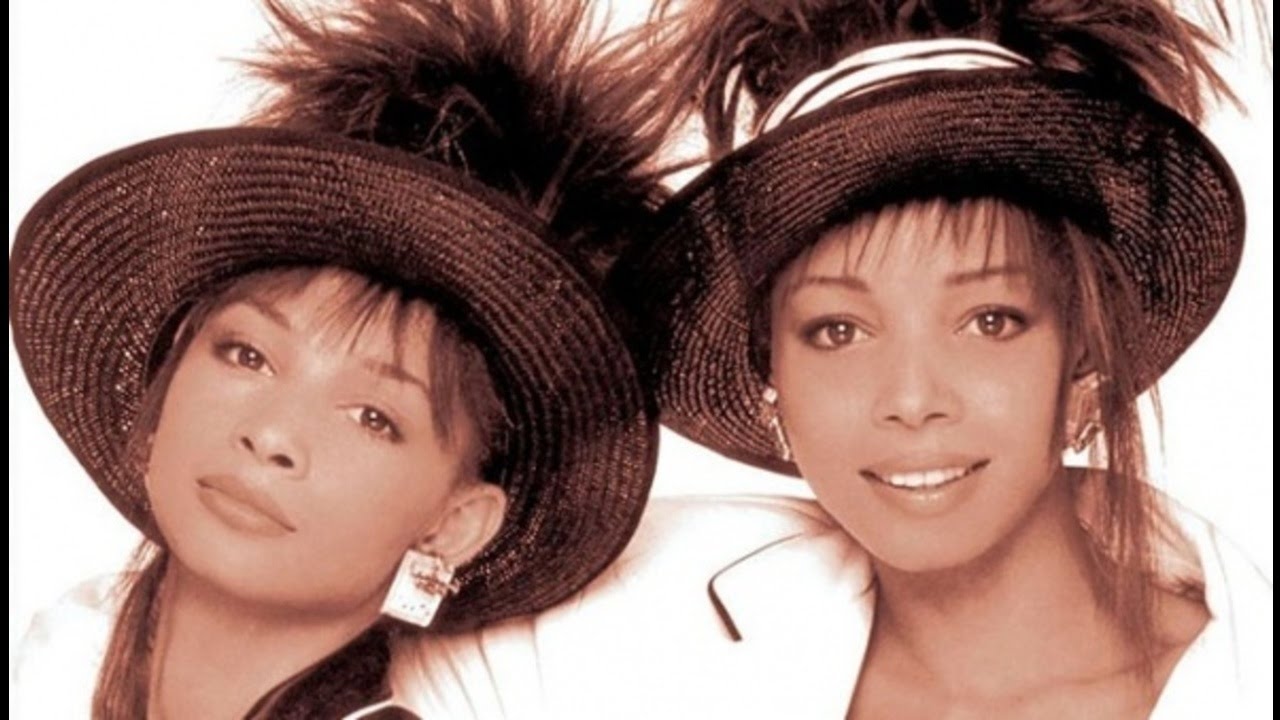Mel & Kim - Showing Out (Get Fresh At The Weekend) - YouTube