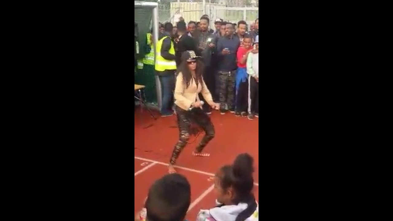 Queen Tasha Live Niiko Rinkeby Stockholm 2015 Waa Run!! - YouTube