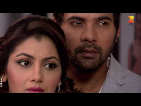 அதா Necklace-ah போட்டுட்டு விட்டுட்டீங்களா Abhi - Ep 268 - Iniya Iru Malargal - webisode - Zee Tamil