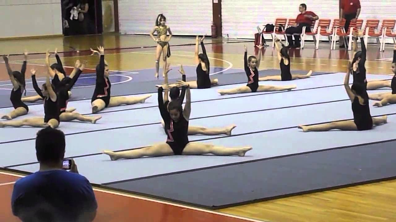 Τελικη γιορτη ενοργανης 2015 Δημου Κορυδαλλου - YouTube