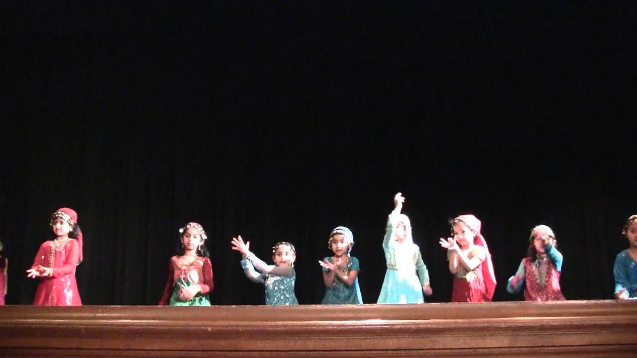 Bhoomro Bhoomro Kids Dance Performance- Rivermark Diwali 2012 - YouTube