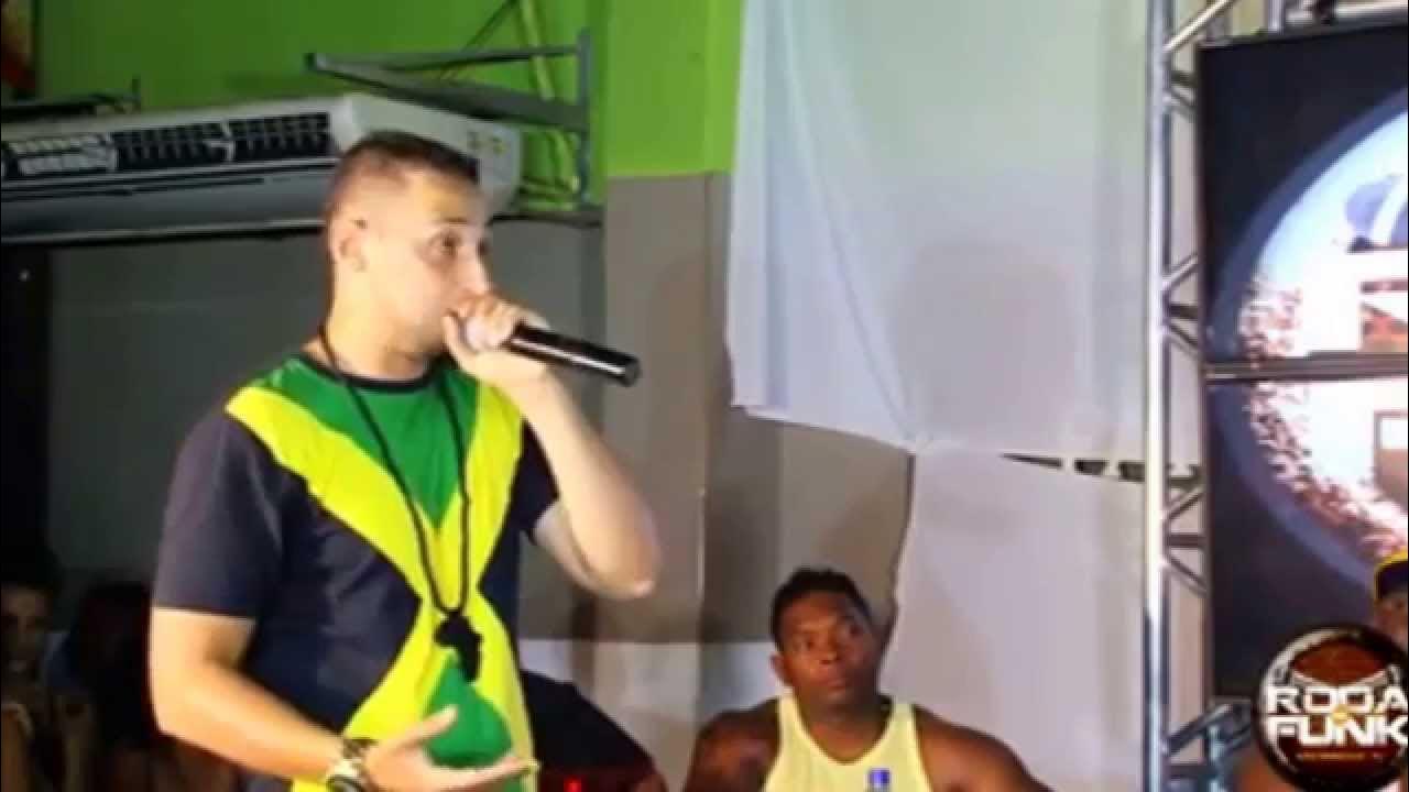 MC Smith na Roda do Funk falando sobre o MC Magrinho - YouTube