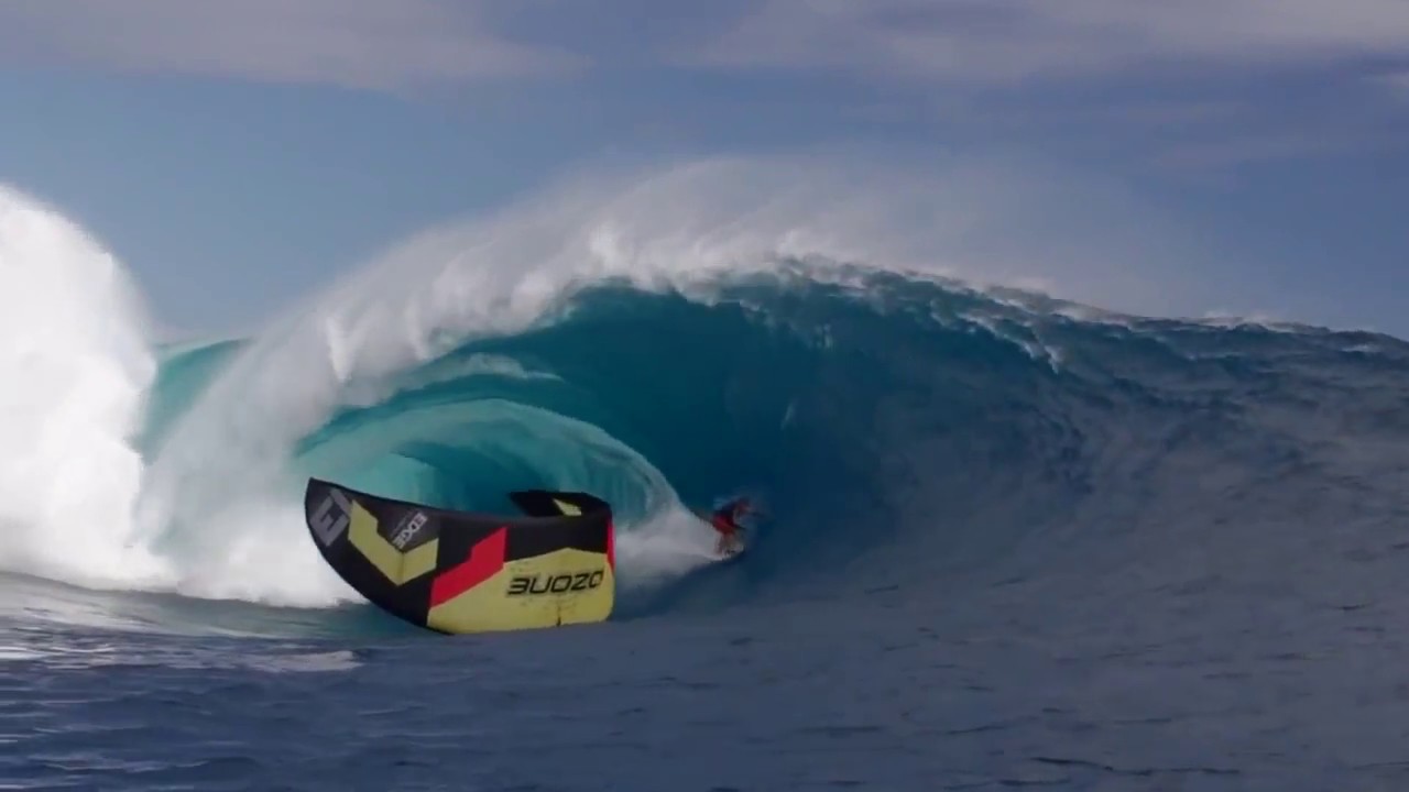 Kitesurf Crash 5 - YouTube