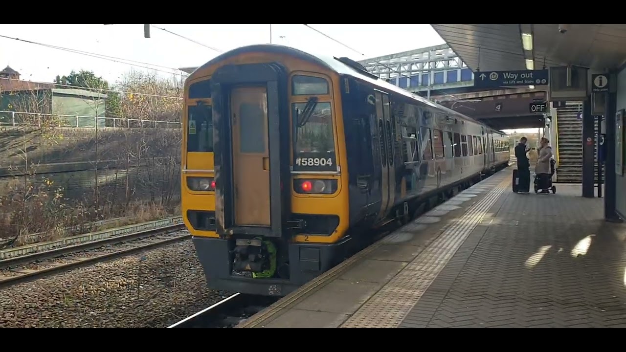 Northern 158904 leaving Salford Crescent - YouTube