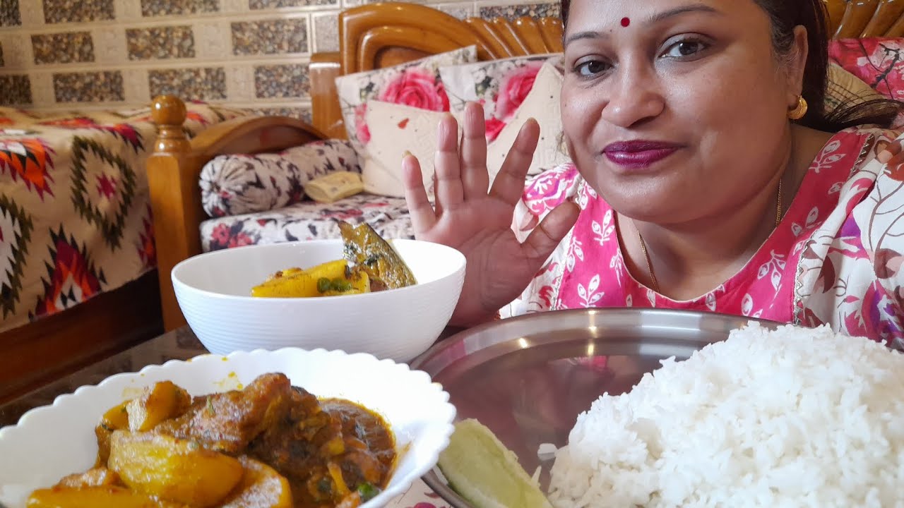 BIGBITES EATING RICE, FULKOPI DIYE FOLI FISH AND ARR FISH JHAL - YouTube