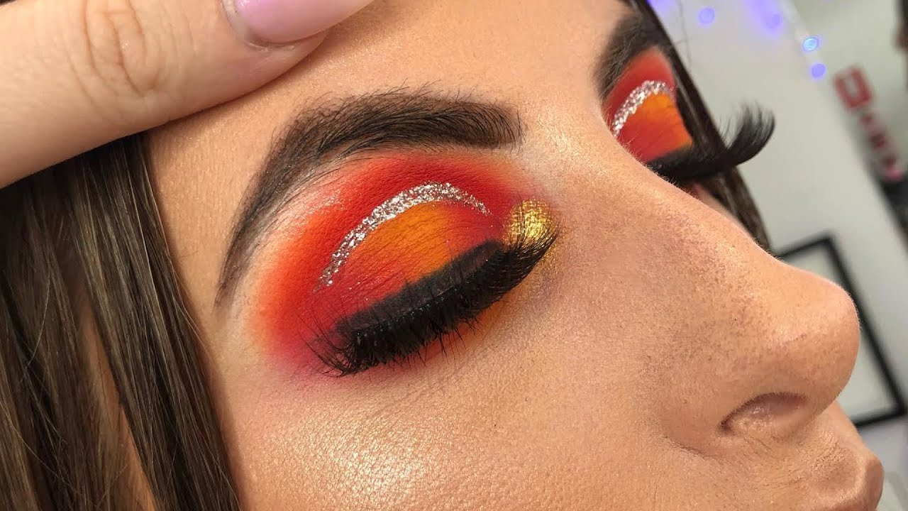 Sunset With Glitter Eyeshadow Tutorial || Bombshell Beauty Academy ...