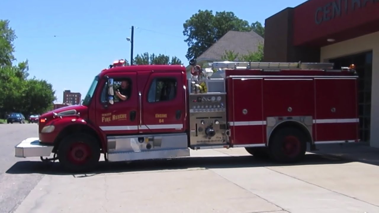 Denison TX Fire Department Engine 64 and Brush 61 Responding from ...