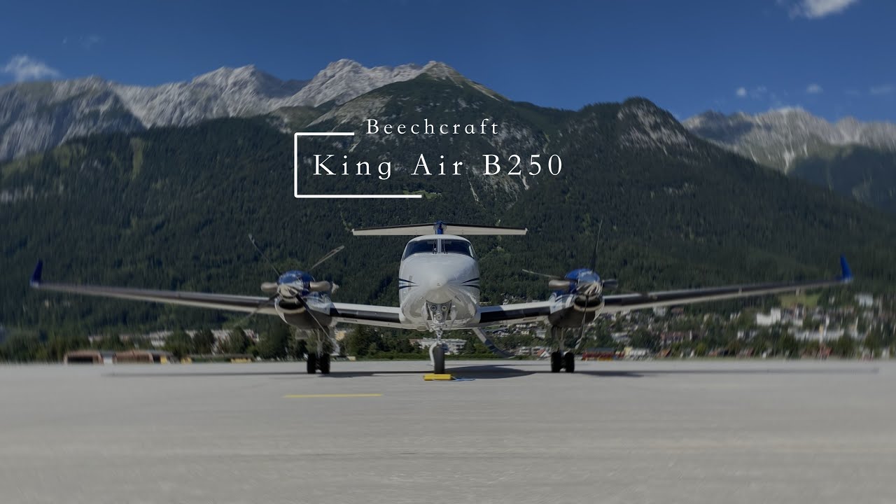 Innsbruck Airport (LOWI) Approach - Fusion Cockpit View - King Air B200 ...