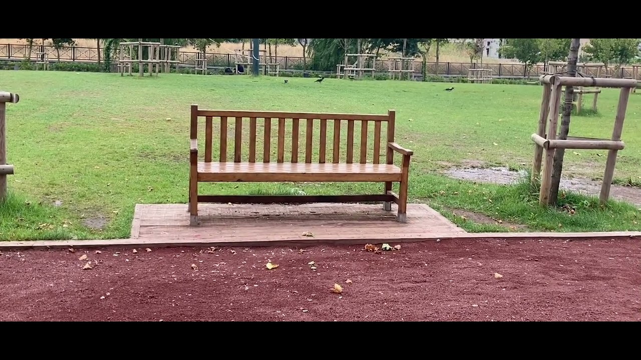 AT THE PARK / bench (Countable noun ) - YouTube