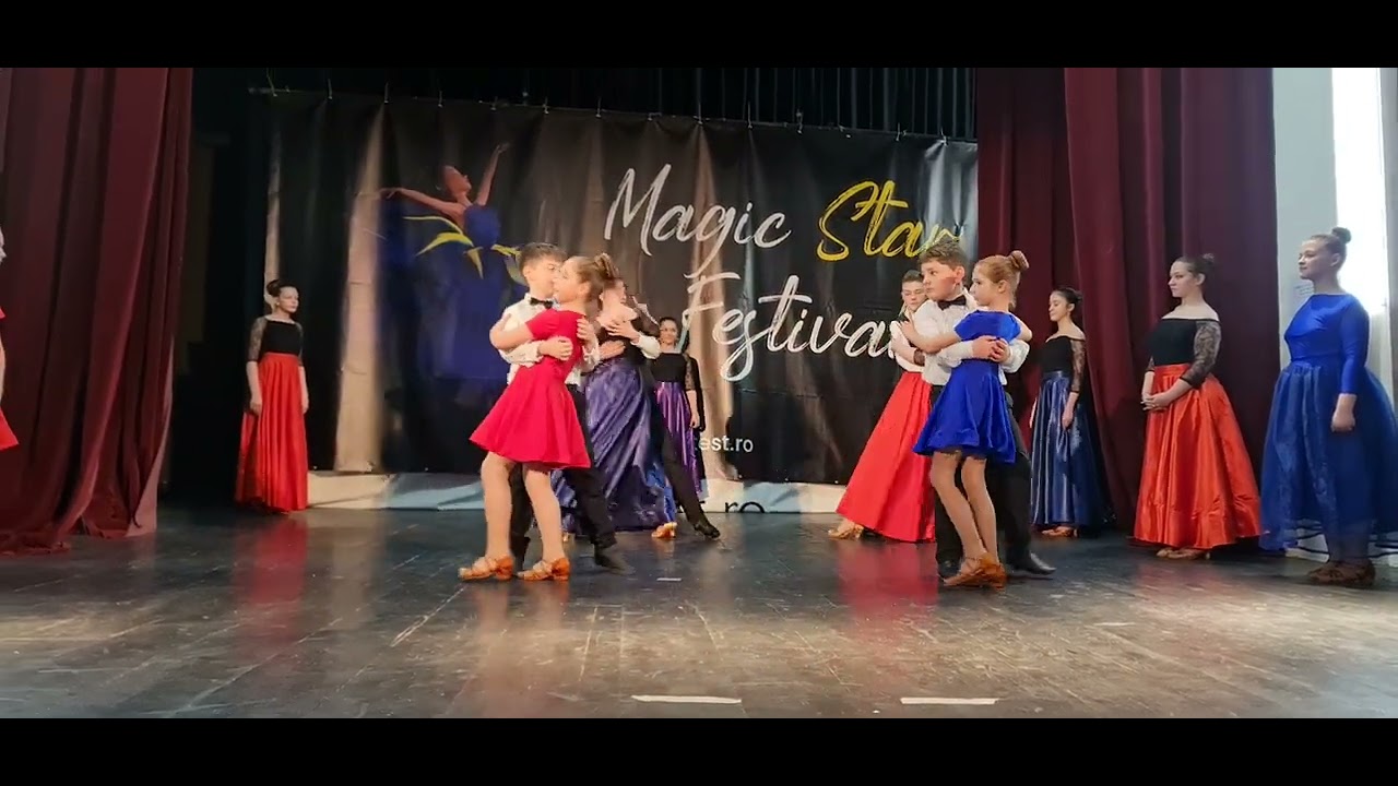 25.03.2023 Vals Vienez. Vio DanceStudio Brașov. - YouTube