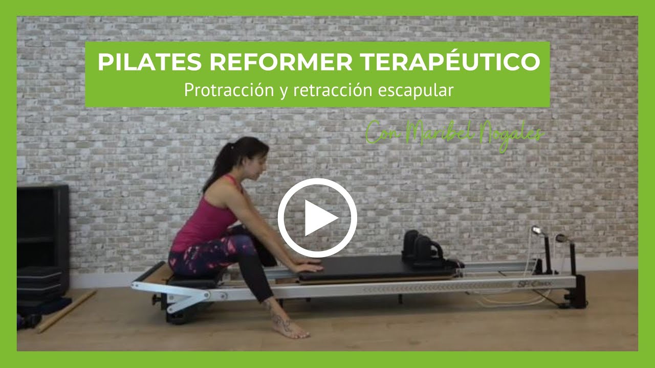 Retracción y protracción escapular utilizando el carro del Reformer ...