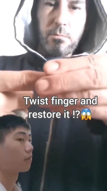 (Don't close your eyes)Watch out!Crazy twists finger🤯tutorial気をつけろ ...