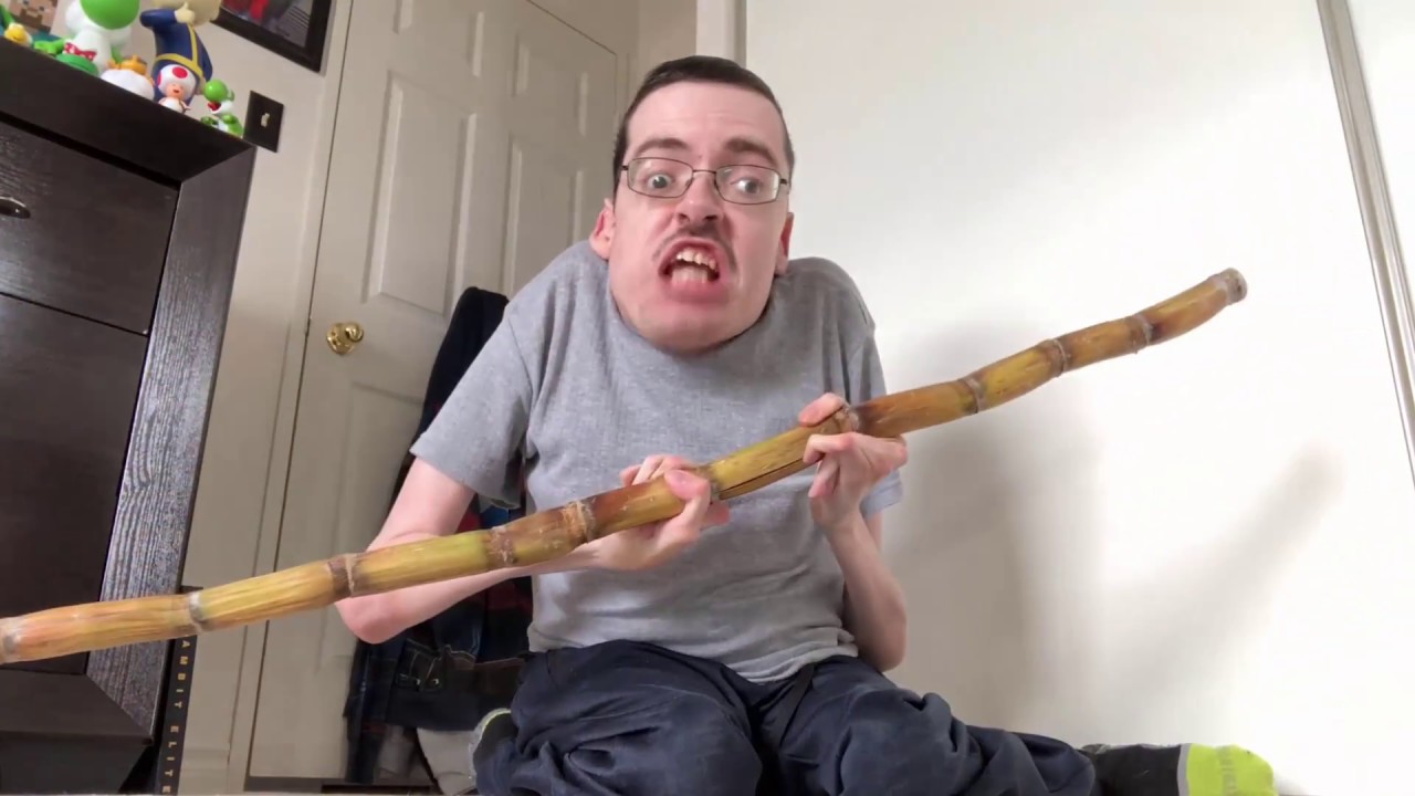SKAT 👨🏻 - Ricky Berwick - YouTube
