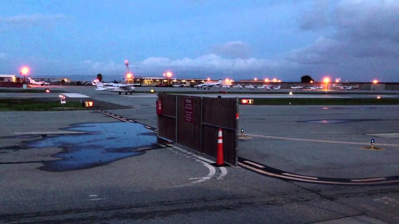 Take Off and Landing @ San Carlos Airport - YouTube