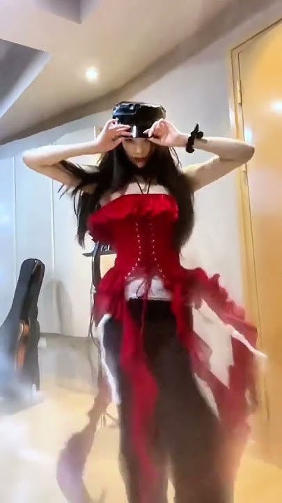 許佳琪】《抖音》💃🧏🏻♀️夏天就要穿彩色 Sheesh Hứa Giai Kỳ쉬쟈치 키키 20240630 Youtube