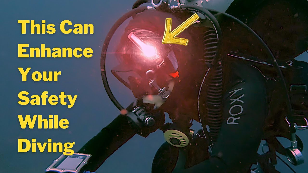 Compact Strobe Light | Scuba Diving Safety - YouTube