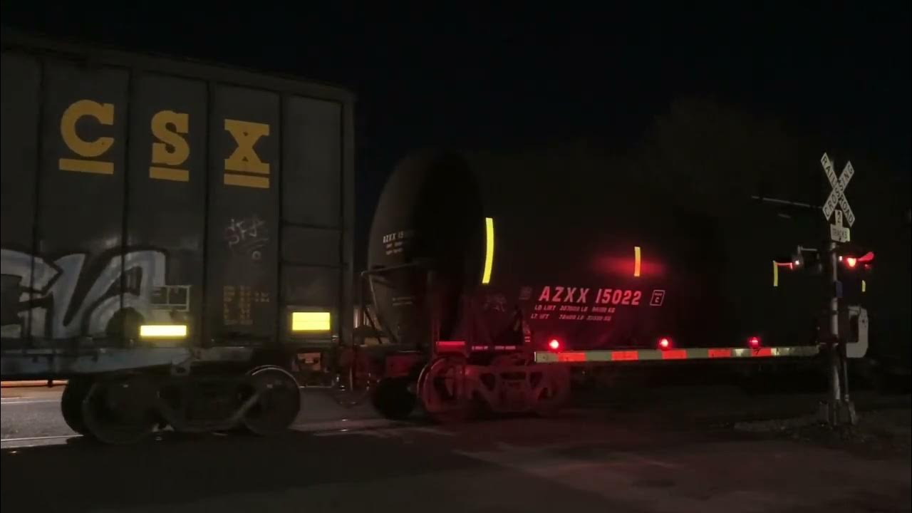 CSX 257 Leads CSX M492 NB Manifest Train - YouTube