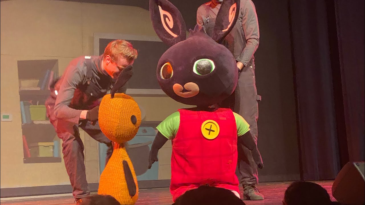Bing is Jarig 🎉 - Theater show - Hiep Hiep Hoera 🥳 - YouTube
