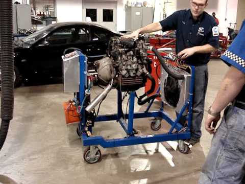 13B Rotary Engine Stand BACKFIRING @ WyoTech, PA - YouTube