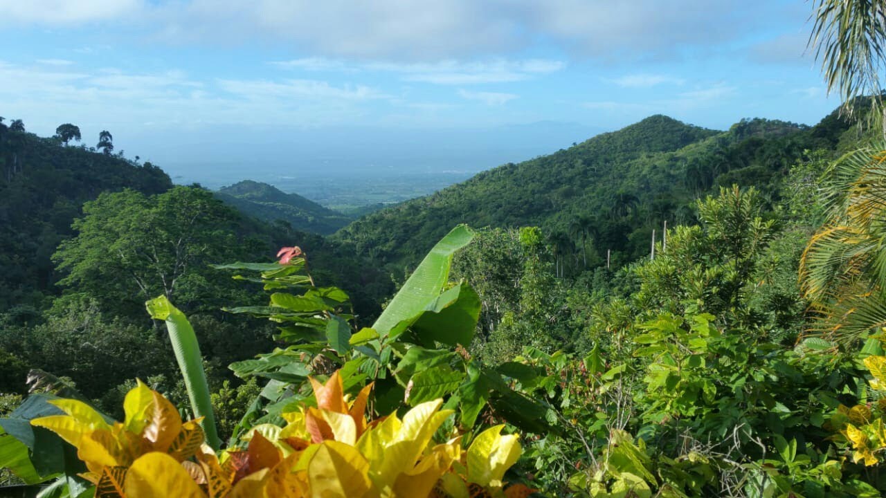 Tour por el Cibao de República Dominicana - YouTube