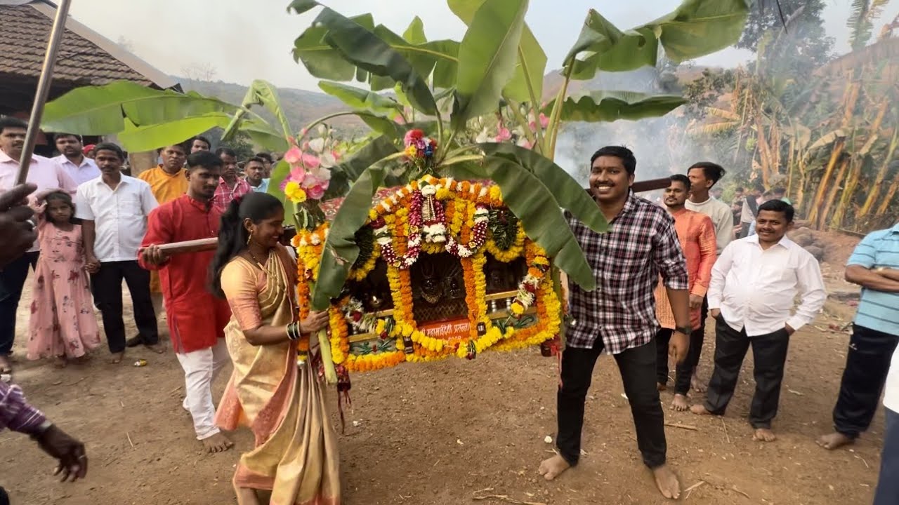 नवरा बायकोने नाचवली देवीची पालखी 😍| कोकणातला शिमगा २०२३ | S For Satish ...