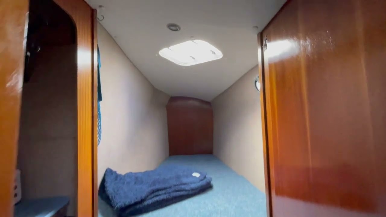 Solaris Sunstar 32 Aerorig - Boatshed - Boat Ref#312451 - YouTube