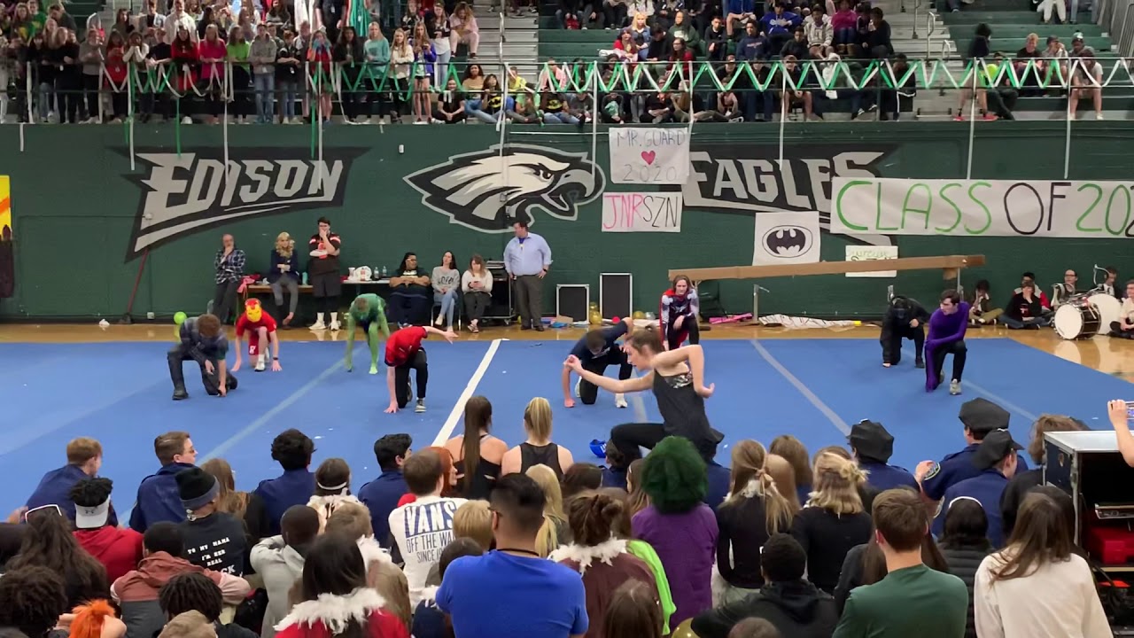 Edison Sophomore Guy Cheer 2019 - YouTube