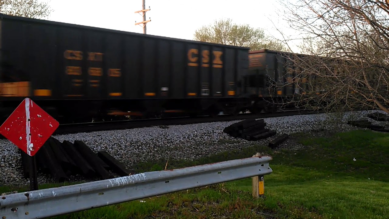 Csx train at sunset - YouTube